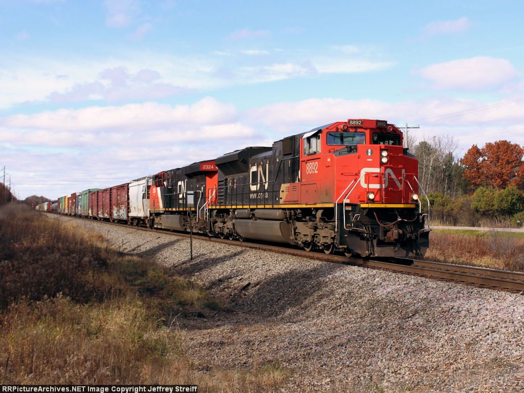 CN 8892